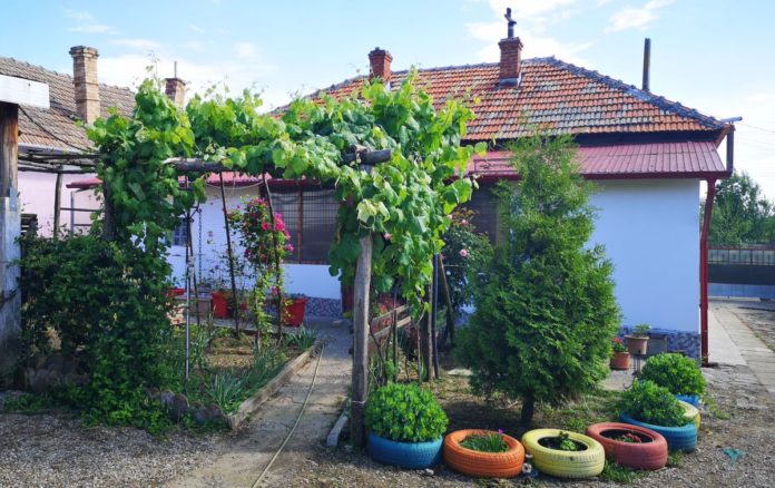 Buying a House in Romania: Still Cheap (with Examples of Properties)