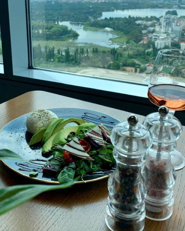 A Foodie’s Guide to the Best Restaurants in Bucharest